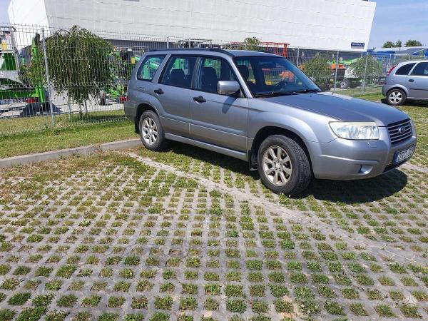 Grey Subaru Forester 2008 in Vilnius, with an engine capacity of 1.99 L and mileage of 148 thousand km for 3500 €, photo 3 on AUTOMOTO.COM.LV