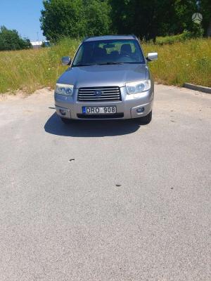 Pelēks Subaru Forester 2008 Viļņa, ar dzinēja tilpumu 1.99 L un nobraukumu 148 tūkst. km par 3500 €, foto 5 vietnē AUTOMOTO.COM.LV