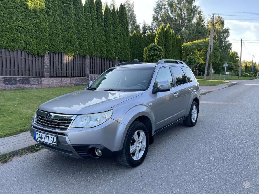 Grey Subaru Forester 2008 in Vilnius, with an engine capacity of 2.00 L and mileage of 399 thousand km for 3850 €, photo 7 on AUTOMOTO.COM.LV