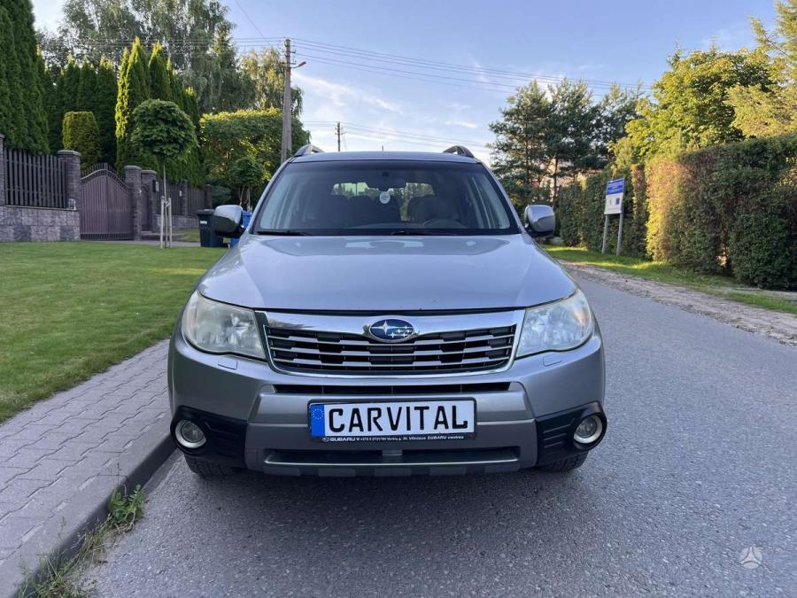 Grey Subaru Forester 2008 in Vilnius, with an engine capacity of 2.00 L and mileage of 399 thousand km for 3850 €, photo 9 on AUTOMOTO.COM.LV