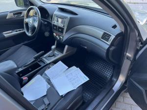 Grey Subaru Forester 2008 in Vilnius, with an engine capacity of 2.00 L and mileage of 399 thousand km for 3850 €, photo 17 on AUTOMOTO.COM.LV