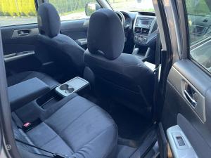 Grey Subaru Forester 2008 in Vilnius, with an engine capacity of 2.00 L and mileage of 399 thousand km for 3850 €, photo 21 on AUTOMOTO.COM.LV