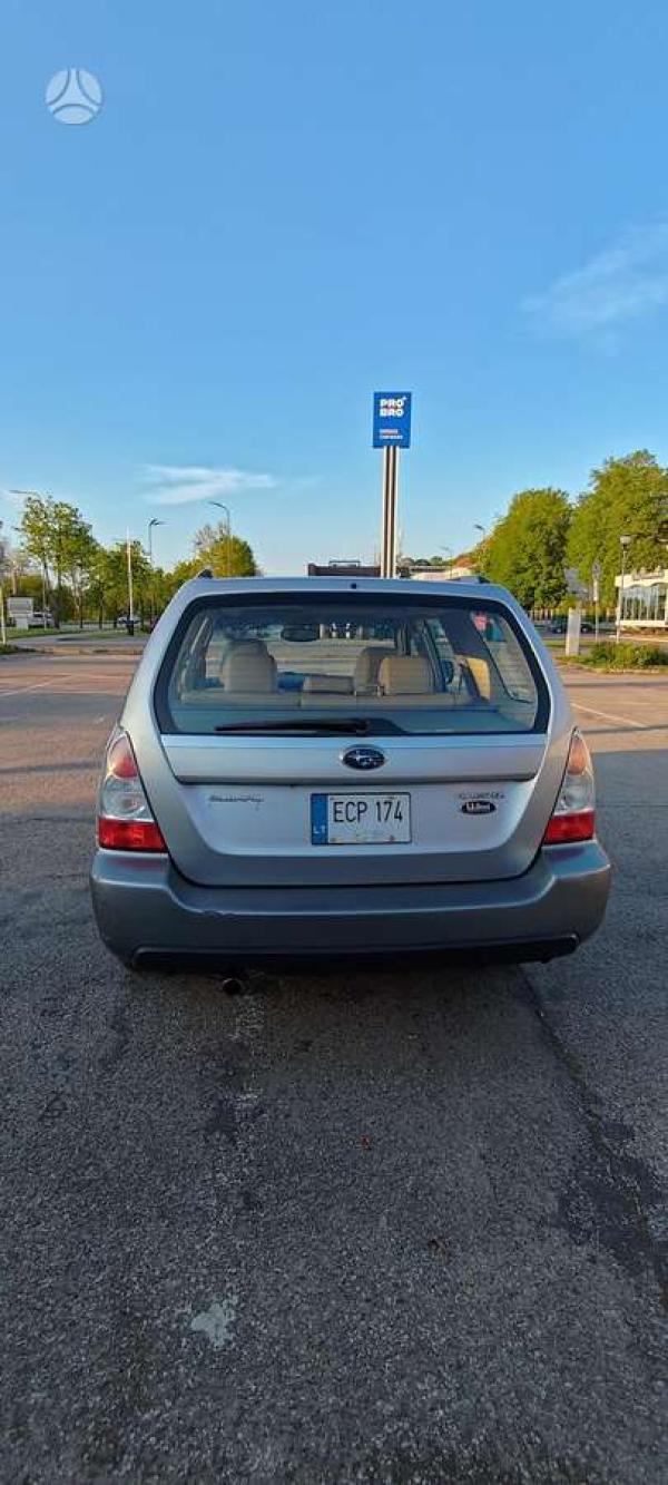 Grey Subaru Forester 2008 in Kaunas, with an engine capacity of 2.50 L and mileage of 250 thousand km for 2500 €, photo 3 on AUTOMOTO.COM.LV