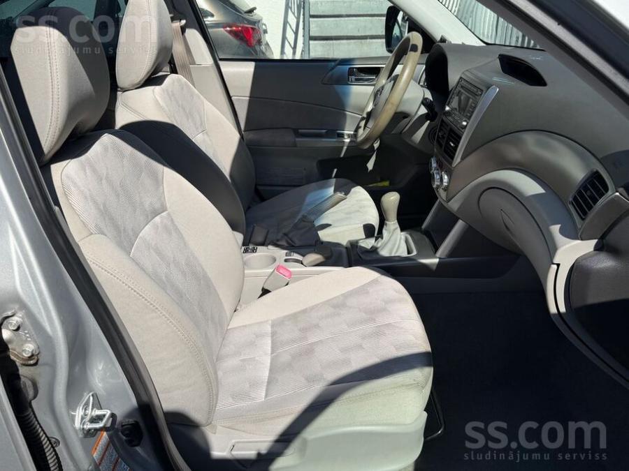 Grey Subaru Forester 2008 in Valmiera, with an engine capacity of 2.00 L and mileage of 109 thousand km for 5900 €, photo 7 on AUTOMOTO.COM.LV