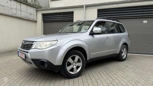 Pelēks Subaru Forester 2008 Viļņa, ar dzinēja tilpumu 1.99 L un nobraukumu 306 tūkst. km par 4999 €, foto 3 vietnē AUTOMOTO.COM.LV