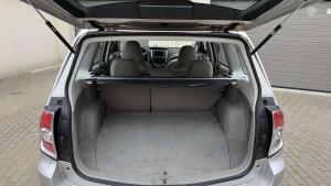 Pelēks Subaru Forester 2008 Viļņa, ar dzinēja tilpumu 1.99 L un nobraukumu 306 tūkst. km par 4999 €, foto 6 vietnē AUTOMOTO.COM.LV