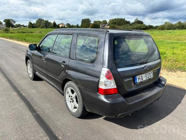 Grey Subaru Forester 2008 in Riga, with an engine capacity of 2.00 L and mileage of 356 thousand km for 2300 €, photo 8 on AUTOMOTO.COM.LV