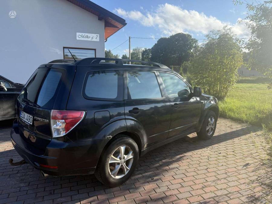 Pelēks Subaru Forester 2008 Trakai, ar dzinēja tilpumu 1.99 L un nobraukumu 287 tūkst. km par 3300 €, foto 4 vietnē AUTOMOTO.COM.LV