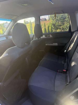 Pelēks Subaru Forester 2008 Trakai, ar dzinēja tilpumu 1.99 L un nobraukumu 287 tūkst. km par 3300 €, foto 5 vietnē AUTOMOTO.COM.LV