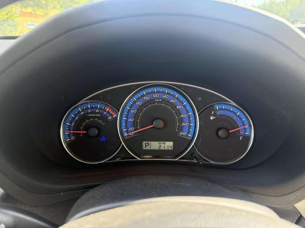 Grey Subaru Forester 2008 in Trakai, with an engine capacity of 1.99 L and mileage of 287 thousand km for 3300 €, photo 6 on AUTOMOTO.COM.LV