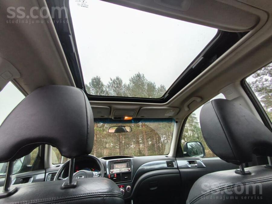 Pelēks Subaru Forester 2008 Rīga, ar dzinēja tilpumu 2.00 L un nobraukumu 210 tūkst. km par 4800 €, foto 14 vietnē AUTOMOTO.COM.LV