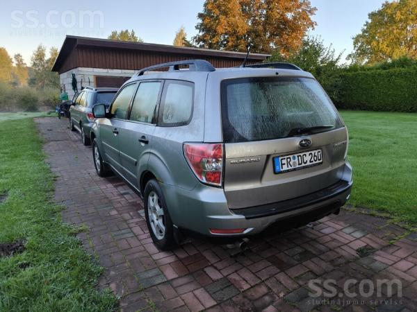 Pelēks Subaru Forester 2008 Jelgava, ar dzinēja tilpumu 2.00 L un nobraukumu 257 tūkst. km par 2900 €, foto 7 vietnē AUTOMOTO.COM.LV