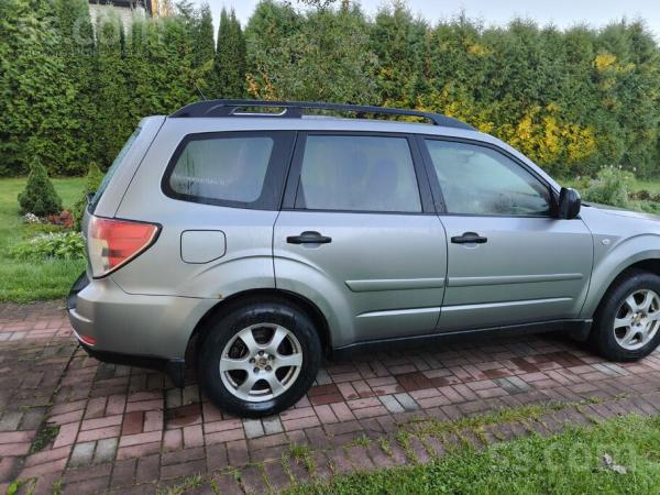 Pelēks Subaru Forester 2008 Jelgava, ar dzinēja tilpumu 2.00 L un nobraukumu 257 tūkst. km par 2900 €, foto 9 vietnē AUTOMOTO.COM.LV