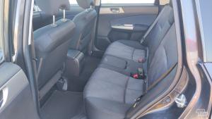 Grey Subaru Forester 2008 in Vilnius, with an engine capacity of 2.00 L and mileage of 293 thousand km for 4950 €, photo 8 on AUTOMOTO.COM.LV