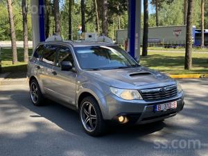Grey Subaru Forester 2009 in Riga, with an engine capacity of 2.00 L and mileage of 0 thousand km for 2999 €, photo 7 on AUTOMOTO.COM.LV