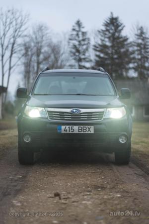Grey Subaru Forester 2009 in Tallinn, with an engine capacity of 2.00 L and mileage of 171 thousand km for 3499 €, photo 5 on AUTOMOTO.COM.LV