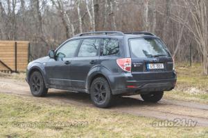 Grey Subaru Forester 2009 in Tallinn, with an engine capacity of 2.00 L and mileage of 171 thousand km for 3499 €, photo 10 on AUTOMOTO.COM.LV