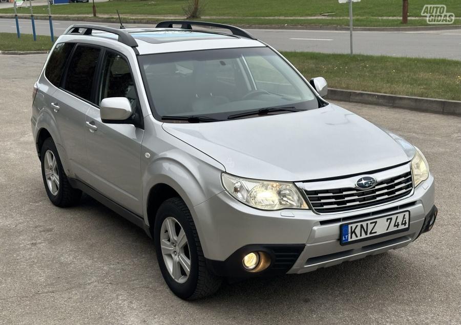 Pelēks Subaru Forester 2009 Šauļi, ar dzinēja tilpumu 2.00 L un nobraukumu 349 tūkst. km par 4200 €, foto 7 vietnē AUTOMOTO.COM.LV