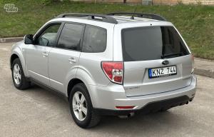 Pelēks Subaru Forester 2009 Šauļi, ar dzinēja tilpumu 2.00 L un nobraukumu 349 tūkst. km par 4200 €, foto 12 vietnē AUTOMOTO.COM.LV