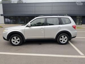 Pelēks Subaru Forester 2009 Utena, ar dzinēja tilpumu 2.00 L un nobraukumu 193 tūkst. km par 5500 €, foto 5 vietnē AUTOMOTO.COM.LV