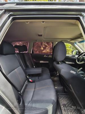 Grey Subaru Forester 2009 in Rakvere, with an engine capacity of 2.00 L and mileage of 254 thousand km for 4200 €, photo 10 on AUTOMOTO.COM.LV