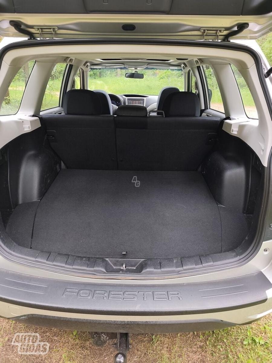 Grey Subaru Forester 2009 in Utena, with an engine capacity of 2.00 L and mileage of 193 thousand km for 5000 €, photo 15 on AUTOMOTO.COM.LV