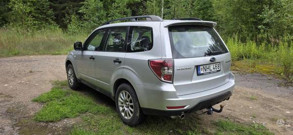Grey Subaru Forester 2009 in Vilnius, with an engine capacity of 1.99 L and mileage of 150 thousand km for 5950 €, photo 6 on AUTOMOTO.COM.LV
