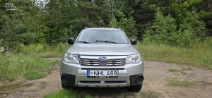 Pelēks Subaru Forester 2009 Viļņa, ar dzinēja tilpumu 2.00 L un nobraukumu 150 tūkst. km par 5500 €, foto  vietnē AUTOMOTO.COM.LV