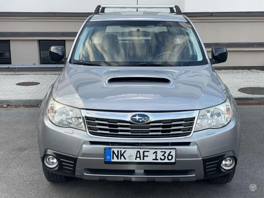 Grey Subaru Forester 2009 in Marijampole, with an engine capacity of 2.00 L and mileage of 173 thousand km for 3950 €, photo 3 on AUTOMOTO.COM.LV