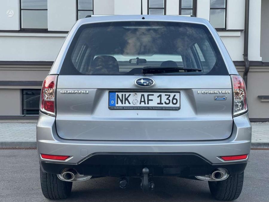 Grey Subaru Forester 2009 in Marijampole, with an engine capacity of 2.00 L and mileage of 173 thousand km for 3950 €, photo 7 on AUTOMOTO.COM.LV