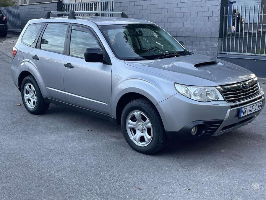 Grey Subaru Forester 2009 in Marijampole, with an engine capacity of 2.00 L and mileage of 173 thousand km for 3950 €, photo 11 on AUTOMOTO.COM.LV