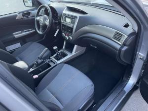 Grey Subaru Forester 2009 in Marijampole, with an engine capacity of 2.00 L and mileage of 173 thousand km for 3950 €, photo 17 on AUTOMOTO.COM.LV