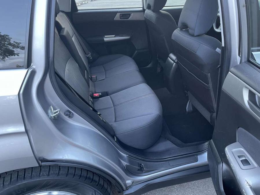 Grey Subaru Forester 2009 in Marijampole, with an engine capacity of 2.00 L and mileage of 173 thousand km for 3950 €, photo 20 on AUTOMOTO.COM.LV