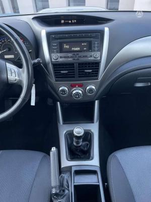 Grey Subaru Forester 2009 in Marijampole, with an engine capacity of 2.00 L and mileage of 173 thousand km for 3950 €, photo 25 on AUTOMOTO.COM.LV
