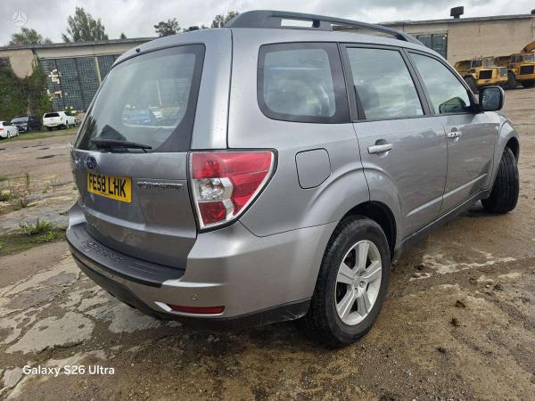 Grey Subaru Forester 2009 in Jonava, with an engine capacity of 2.00 L and mileage of 109 thousand km for 2199 €, photo 9 on AUTOMOTO.COM.LV