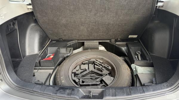 Grey Subaru Forester 2009 in Vilnius, with an engine capacity of 2.00 L and mileage of 240 thousand km for 4400 €, photo 11 on AUTOMOTO.COM.LV