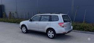Pelēks Subaru Forester 2010 Viļņa, ar dzinēja tilpumu 2.00 L un nobraukumu 250 tūkst. km par 5850 €, foto 7 vietnē AUTOMOTO.COM.LV