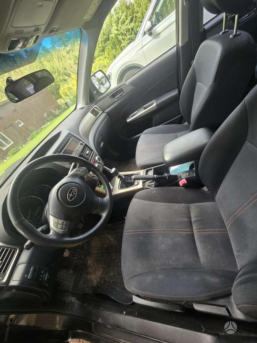 Grey Subaru Forester 2010 in Silale, with an engine capacity of 2.00 L and mileage of 270 thousand km for 1900 €, photo 7 on AUTOMOTO.COM.LV
