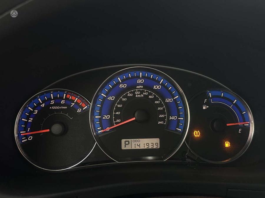 Grey Subaru Forester 2010 in Vilnius, with an engine capacity of 2.46 L and mileage of 225 thousand km for 2800 €, photo 18 on AUTOMOTO.COM.LV