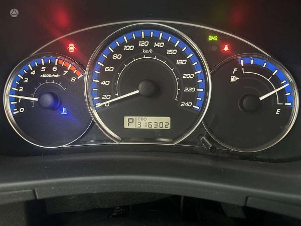 Subaru Forester 2010 Viļņa vietnē Pelēks Subaru Forester 2010 Viļņa, ar dzinēja tilpumu 2.46 L un nobraukumu 316 tūkst. km par 4300 €, foto 11 vietnē AUTOMOTO.COM.LV