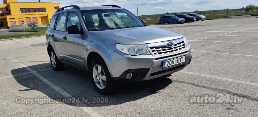 Grey Subaru Forester 2011 in Tartu, with an engine capacity of 2.00 L and mileage of 170 thousand km for 5900 €, photo 1 on AUTOMOTO.COM.LV