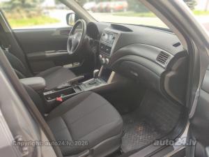 Grey Subaru Forester 2011 in Tartu, with an engine capacity of 2.00 L and mileage of 170 thousand km for 5900 €, photo 7 on AUTOMOTO.COM.LV