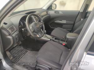 Grey Subaru Forester 2011 in Tartu, with an engine capacity of 2.00 L and mileage of 170 thousand km for 5900 €, photo 8 on AUTOMOTO.COM.LV