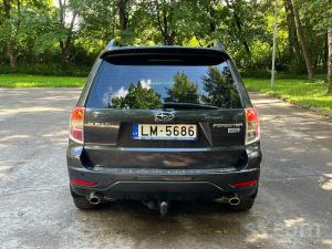 Grey Subaru Forester 2011 in Riga, with an engine capacity of 2.00 L and mileage of 0 thousand km for 6999 €, photo 5 on AUTOMOTO.COM.LV