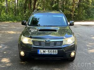 Grey Subaru Forester 2011 in Riga, with an engine capacity of 2.00 L and mileage of 0 thousand km for 6999 €, photo 9 on AUTOMOTO.COM.LV