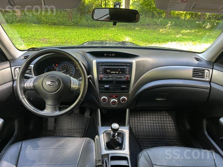 Grey Subaru Forester 2011 in Riga, with an engine capacity of 2.00 L and mileage of 0 thousand km for 6999 €, photo 11 on AUTOMOTO.COM.LV