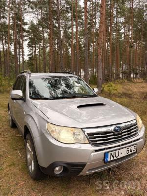 Grey Subaru Forester 2011 in Riga, with an engine capacity of 2.00 L and mileage of 334 thousand km for 5000 €, photo 5 on AUTOMOTO.COM.LV