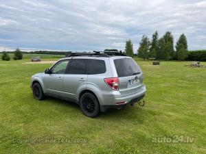 Pelēks Subaru Forester 2012 Tartu, ar dzinēja tilpumu 2.00 L un nobraukumu 281 tūkst. km par 4000 €, foto 4 vietnē AUTOMOTO.COM.LV