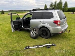 Pelēks Subaru Forester 2012 Tartu, ar dzinēja tilpumu 2.00 L un nobraukumu 281 tūkst. km par 4000 €, foto 19 vietnē AUTOMOTO.COM.LV