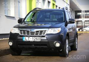 Grey Subaru Forester 2012 in Riga, with an engine capacity of 2.00 L and mileage of 375 thousand km for 4495 €, photo  on AUTOMOTO.COM.LV
